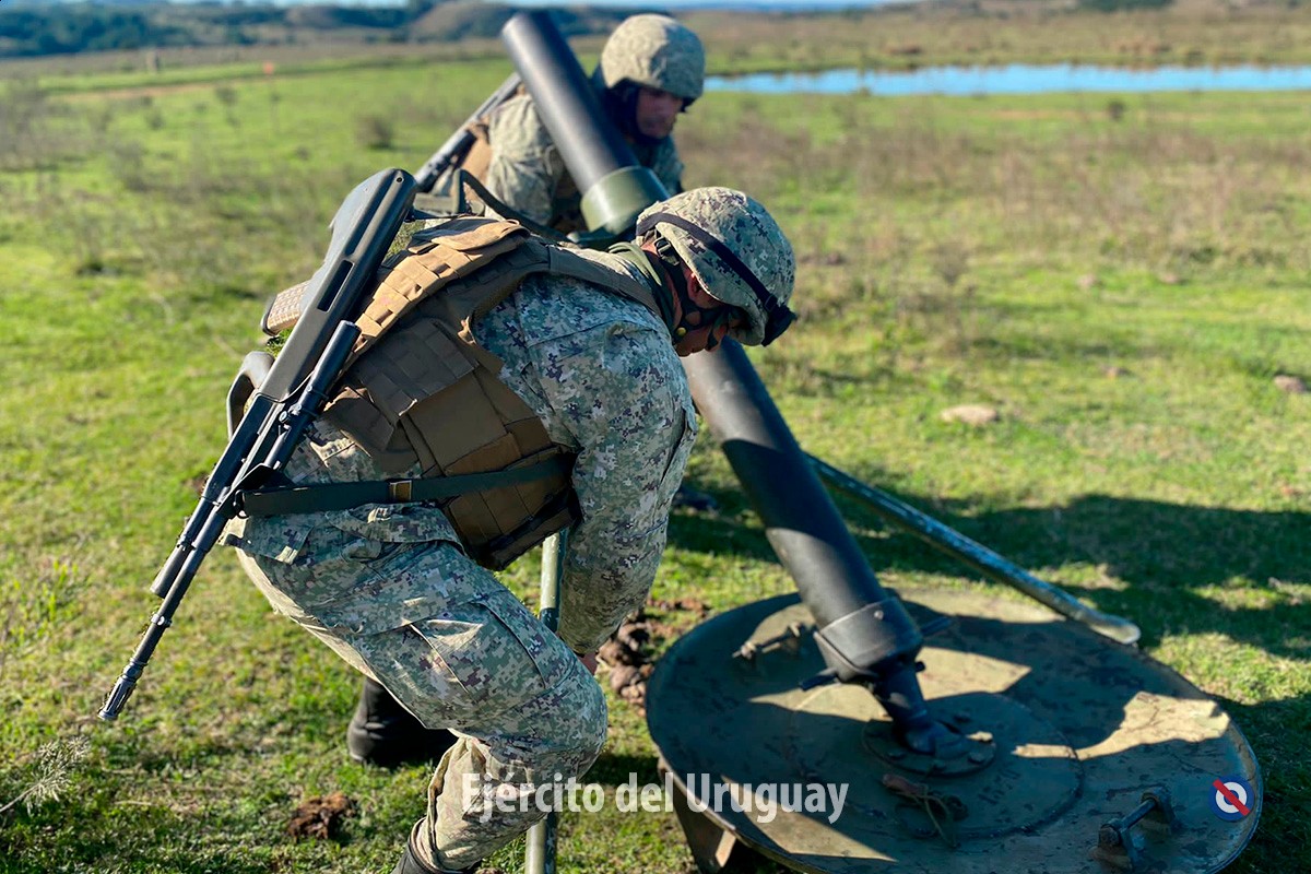 Curso de Jefe y Sargento de Sección Morteros y Central Directora de ...