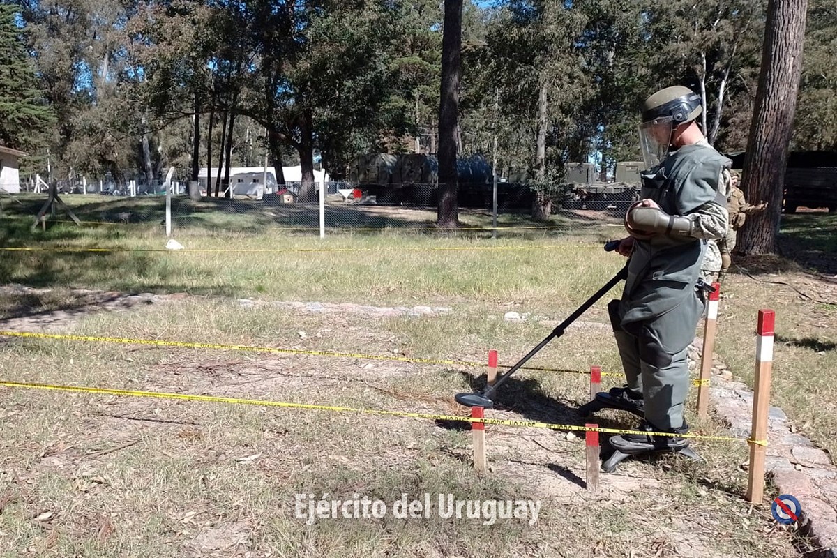 Visita inspectiva al Batallón de Ingenieros de Combate Nº 6 - Ejército ...
