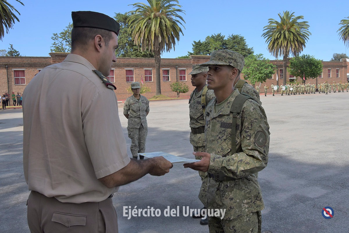 Clausura del 3º CIRR Divisionario - Ejército Nacional
