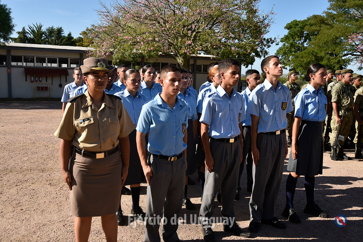 Ceremonia por el 76º aniversario del Liceo Militar - Ejército Nacional