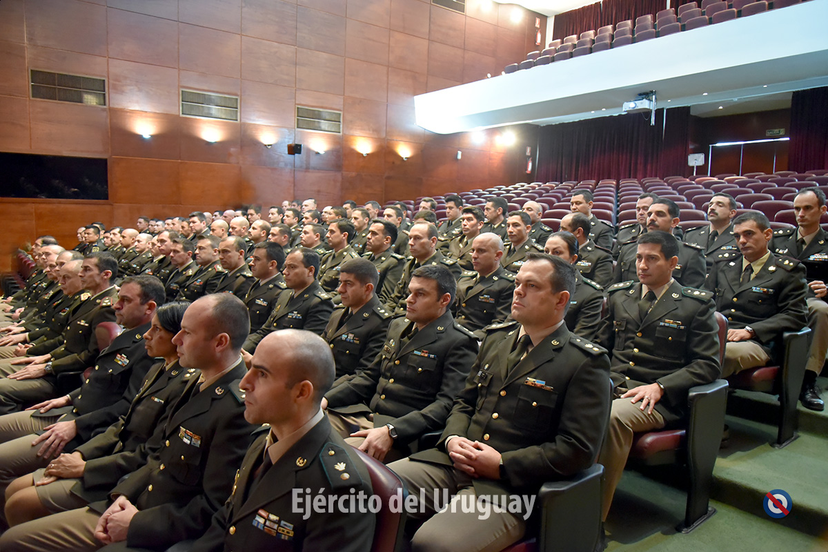 Ceremonias de ascensos de Oficiales - Ejército Nacional