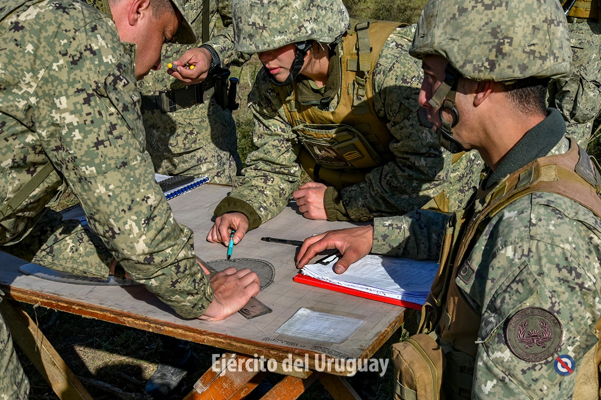 Instrucción de operaciones ofensivas - Ejército Nacional