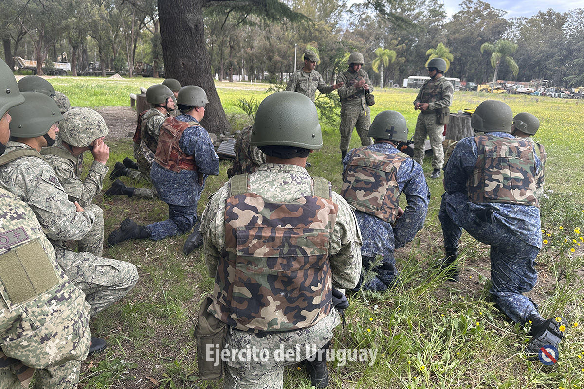 Curso «Técnico en Explosivos» y «Buzo Especialista de Ingenieros ...