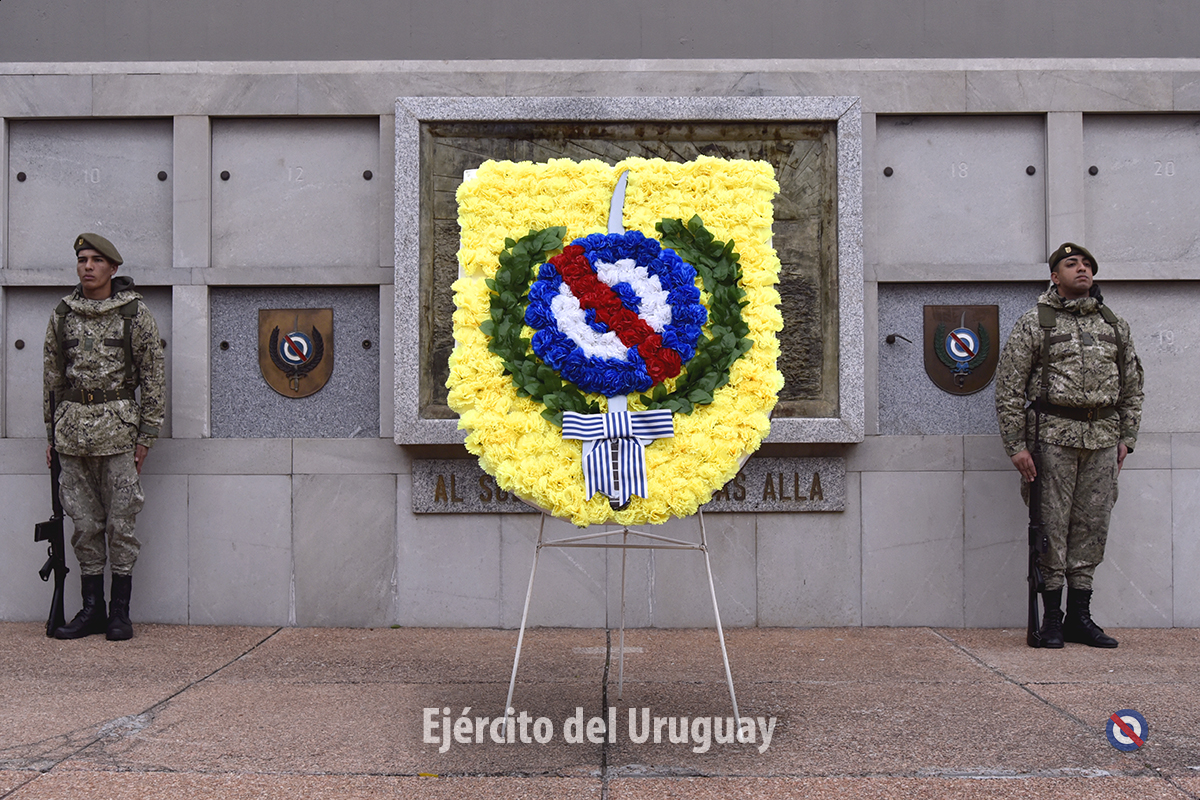 Día del Soldado caído en Acto del Servicio - Ejército Nacional