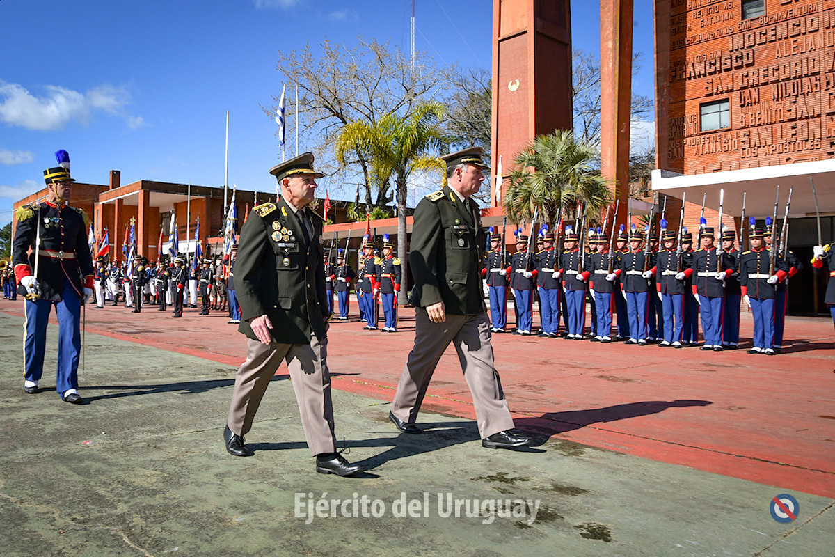 Ceremonia por el Día del Retirado Militar - Ejército Nacional